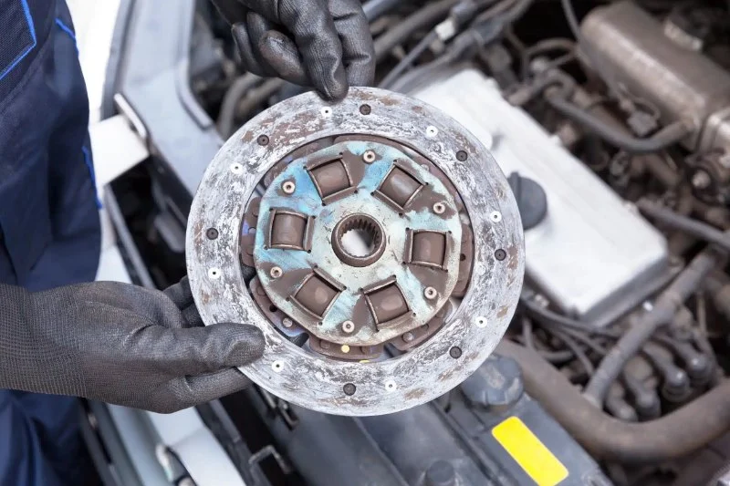 How to Replace a Broken Car Clutch: A Complete Guide for DIY Car Repair